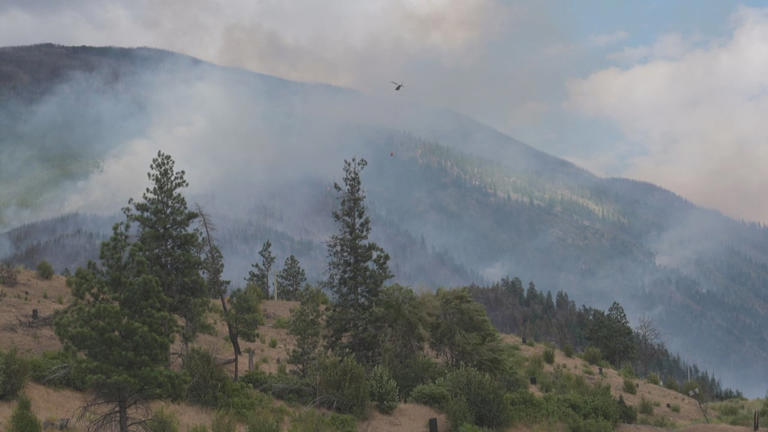'Flashbacks' in Lytton, BC., as anxious residents face evacuation ...