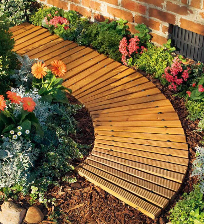30 Wayfair products that'll give your yard such a glow-up