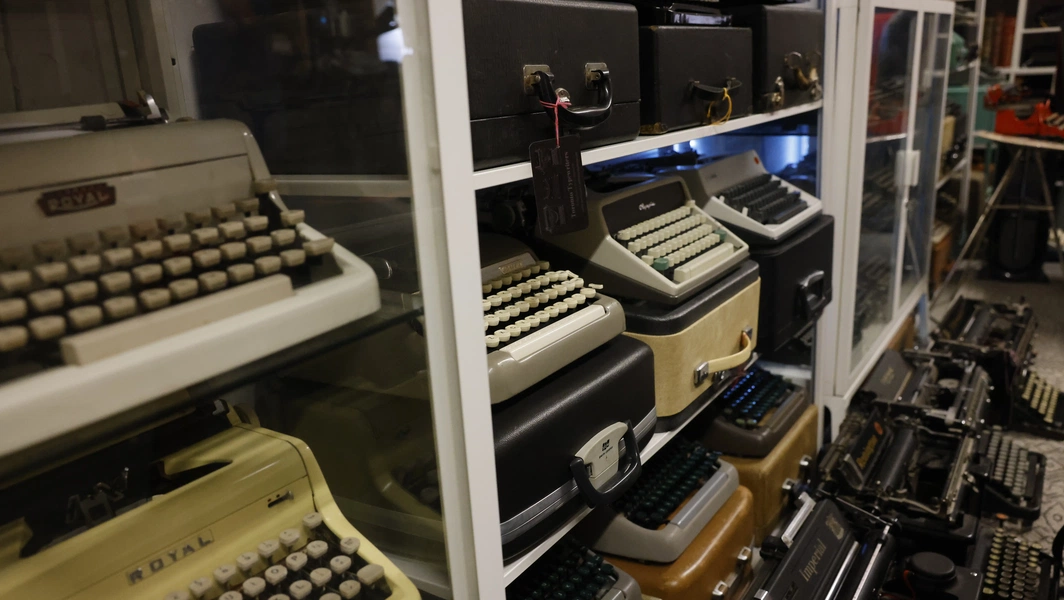 8 historic typewriters that command high prices