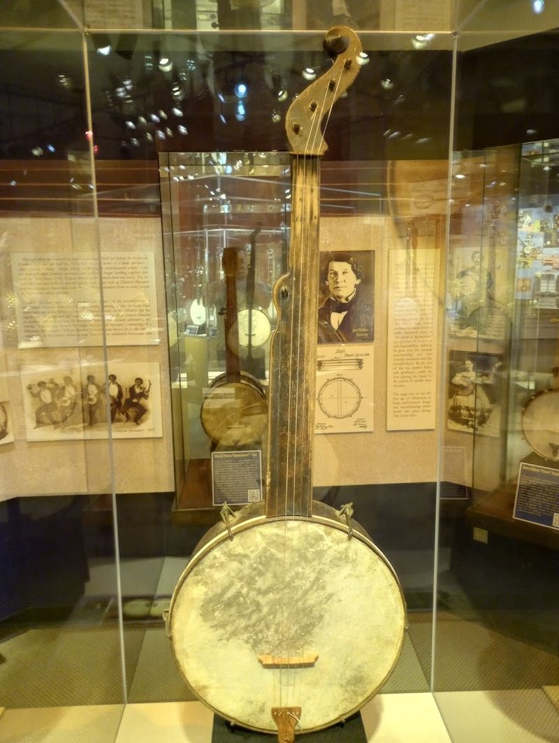 This Oklahoma museum traces the banjo from African roots to bluegrass ...