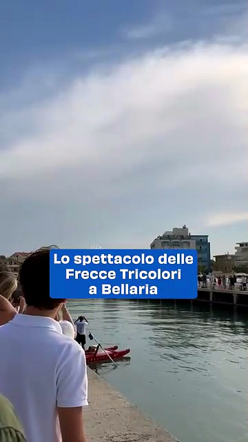 Lo spettacolo delle Frecce Tricolori a Bellaria. Il video