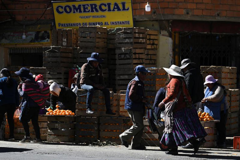 Bolivia crisis begins easing, air force jet on assistance flight crashes