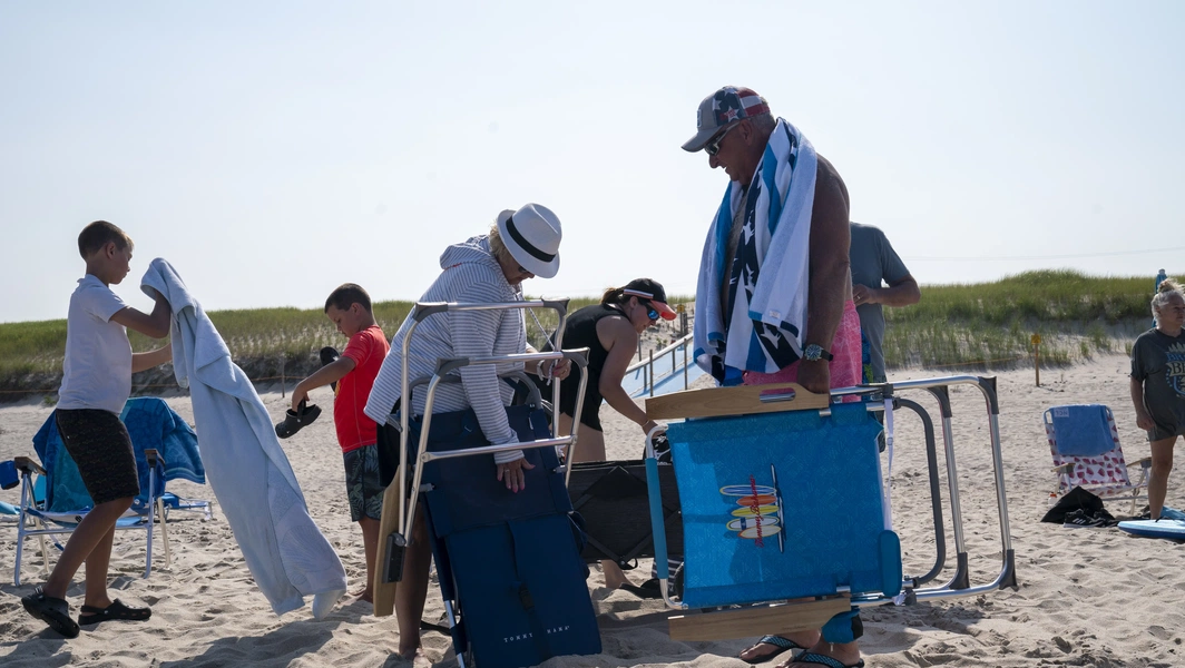 15 essential beach etiquette and safety tips