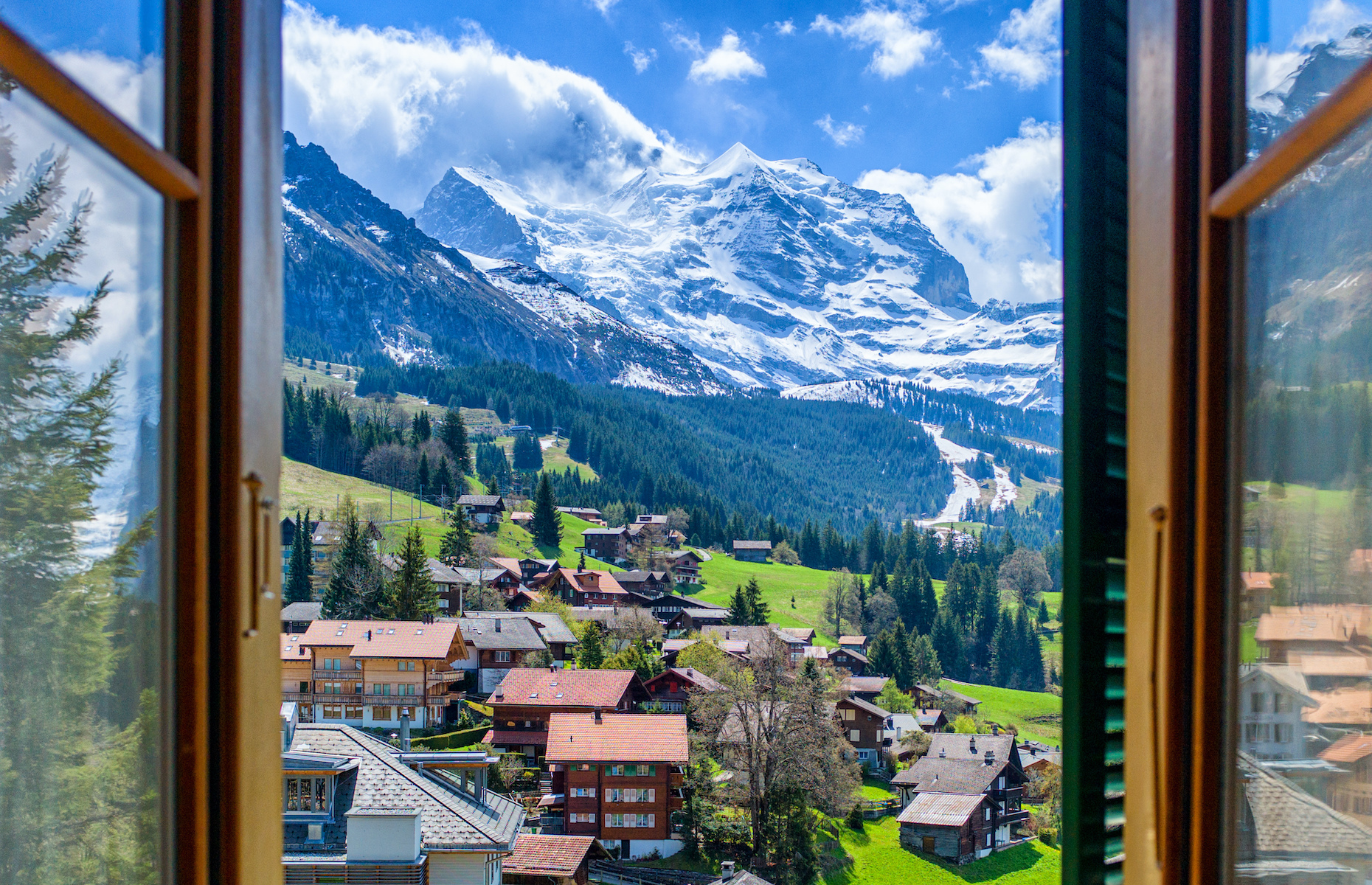 25 beautiful mountain towns in the world