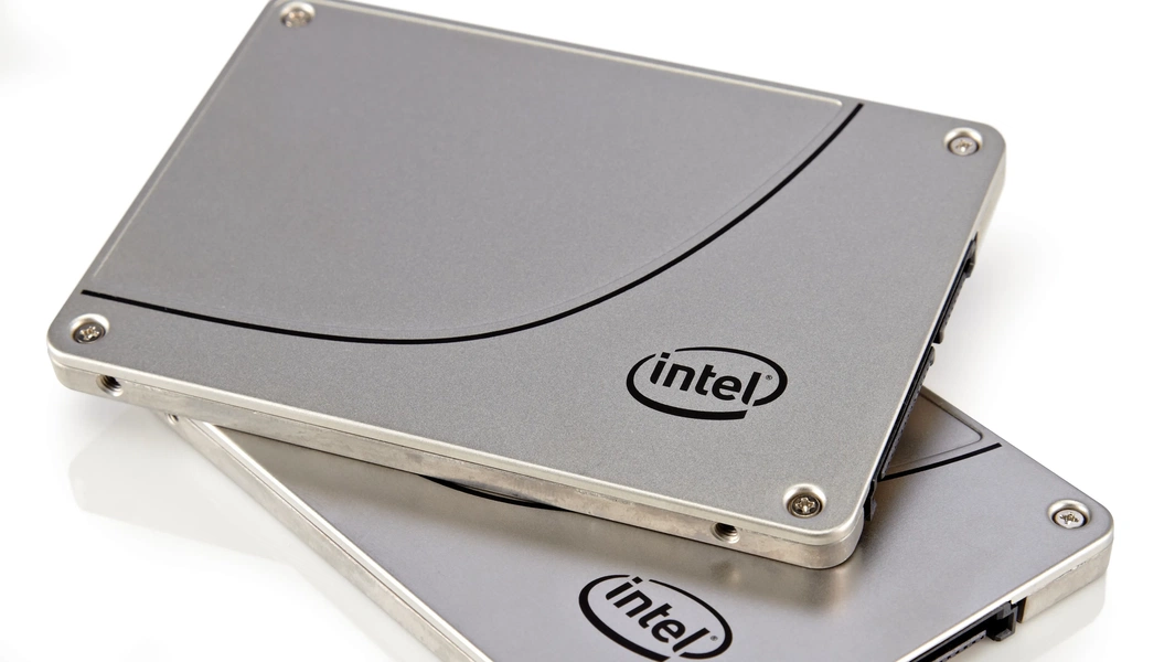 Benefits and trade-offs of dual SSD configurations