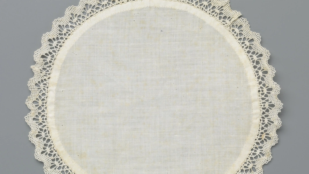 DIY vintage doily home decor ideas