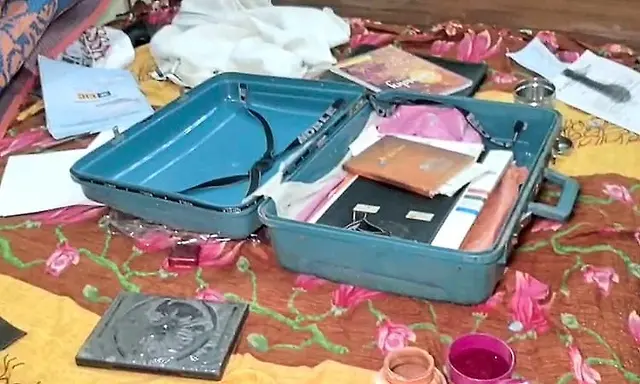 Burglars break into house in Bidar, steal valuables worth over Rs 20 lakh