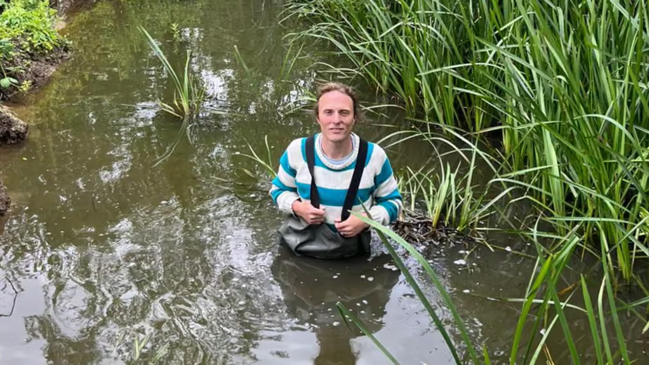 After removing 200 bags of waste from a polluted river, UK lawyer now ...