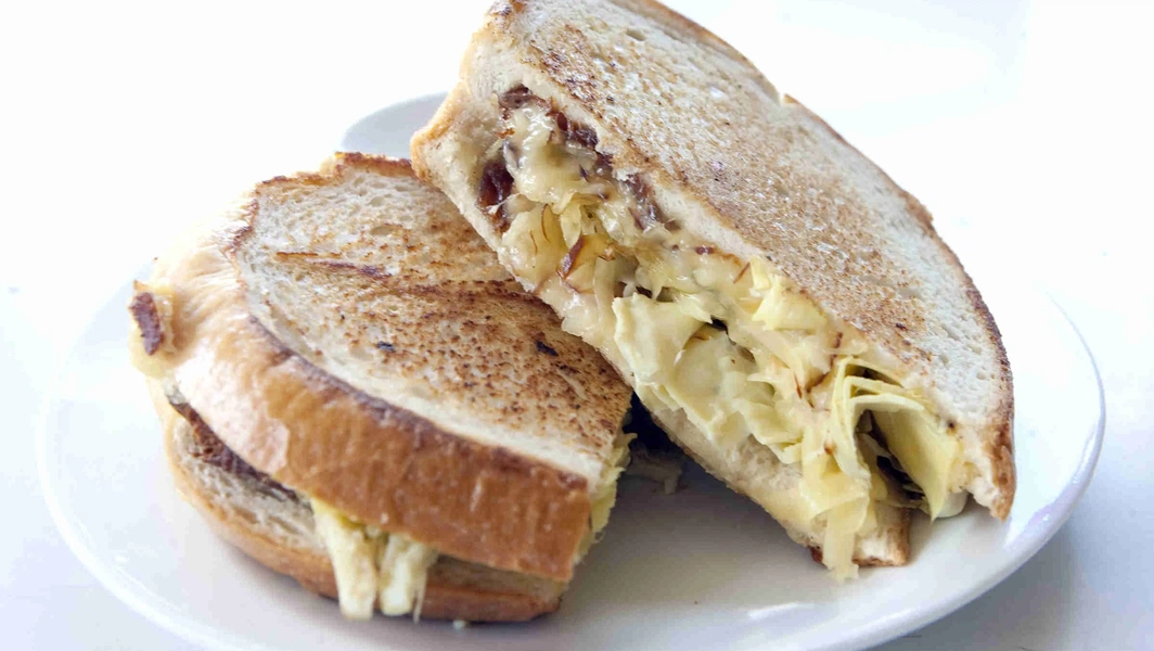 7 creative twists on classic grilled cheese