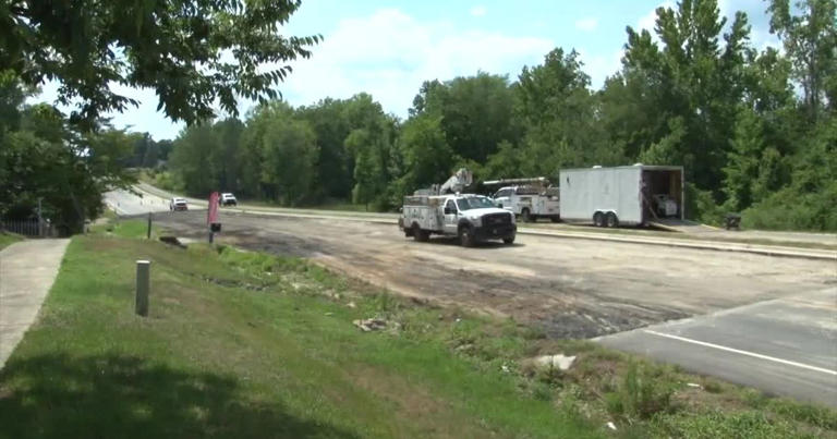 Water main break closes road in Zebulon, officials hope to open back up ...