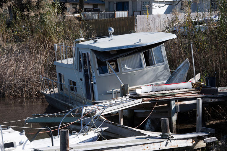 Bayou Chico boat dumping leads to state law giving counties more teeth