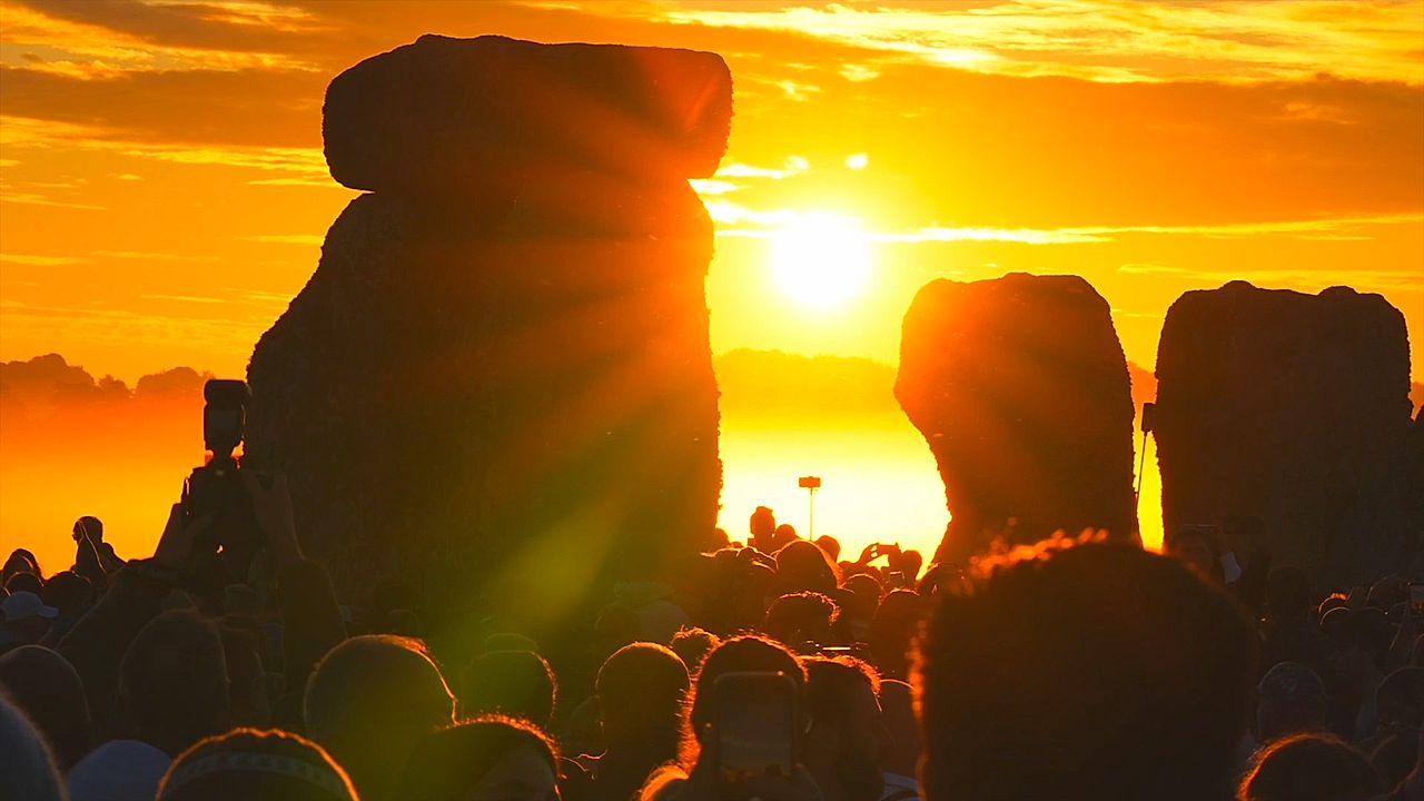 Tens of thousands gather at Stonehenge for summer solstice