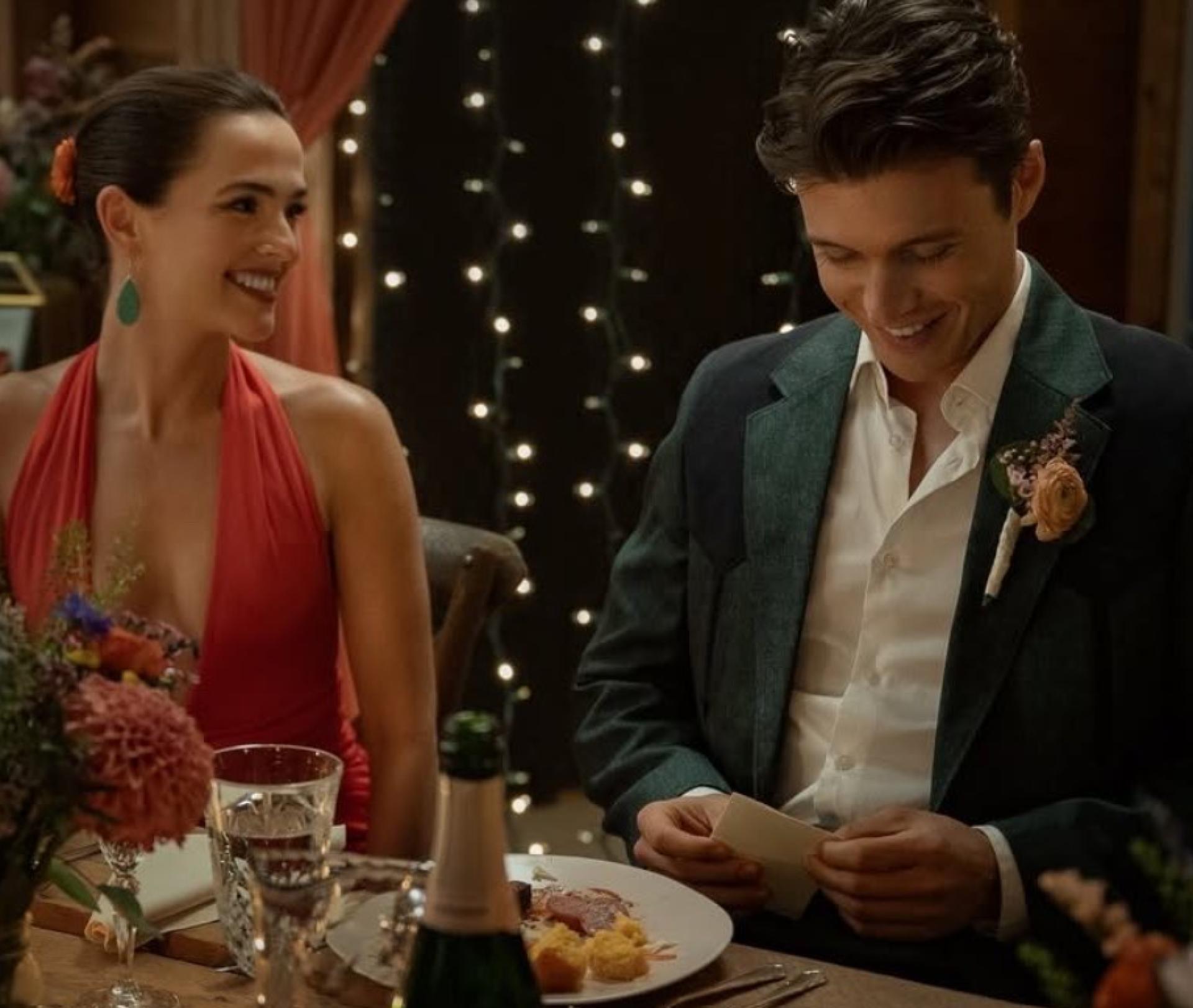 Zoey Deutch and Nick Robinson star in emotional new Netflix rom com