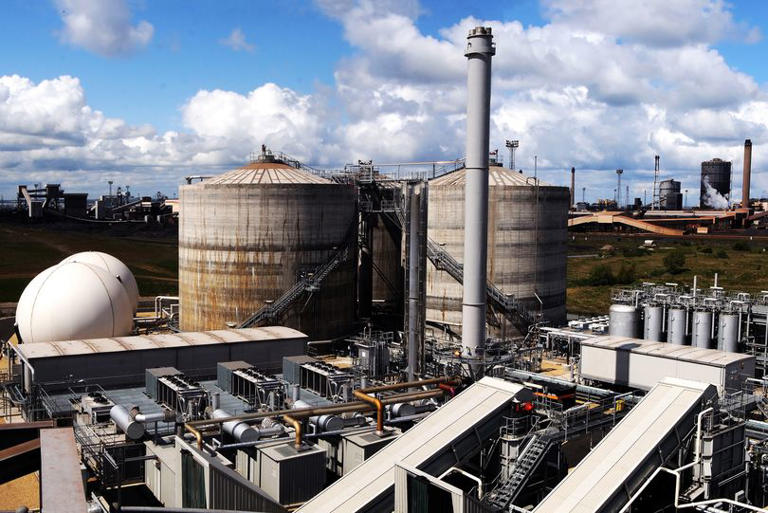 Firm questioned over £245m Teesside 'long sea outfall' sewage treated ...