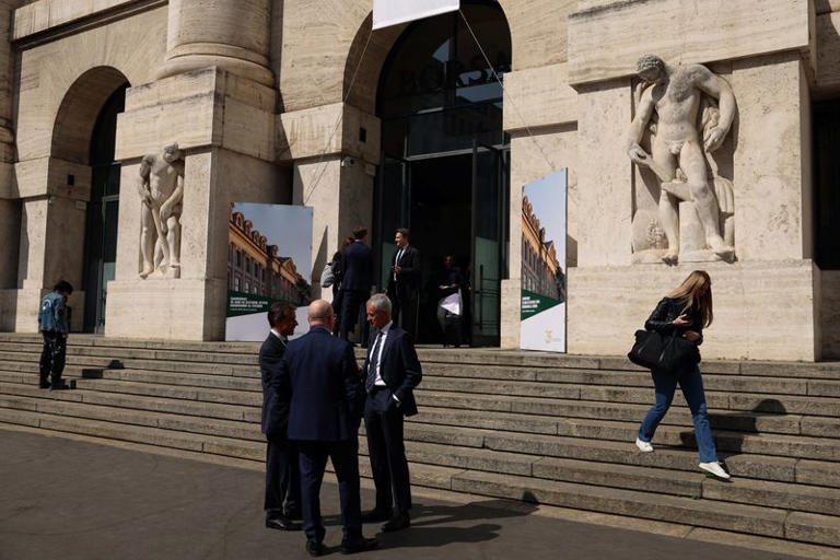 Italian cash-for-gold trader Gens Aurea plans Milan listing, ending IPO ...