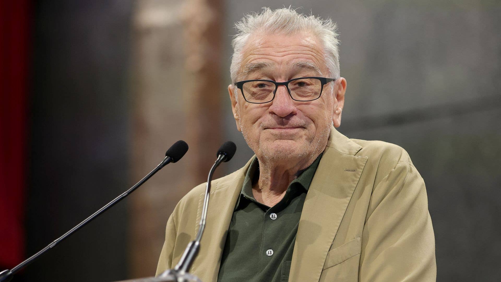 Robert De Niro, 82, spotted hand-in-hand with partner Tiffany Chen, 46 ...