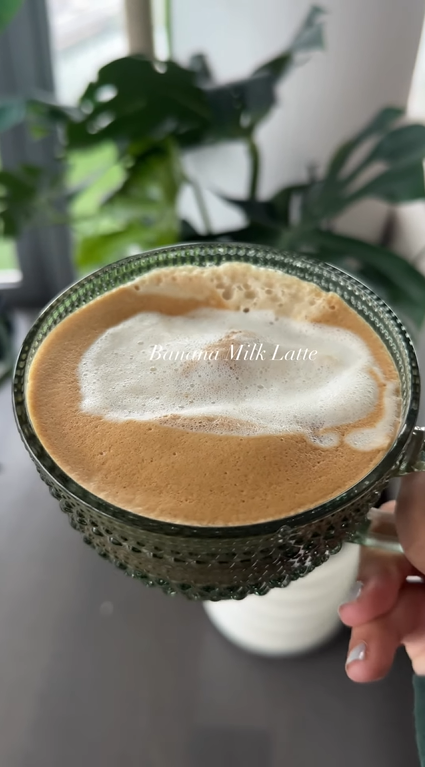 Banana milk latte 🍌☕️ creamy & refreshing coffee recipe 😋