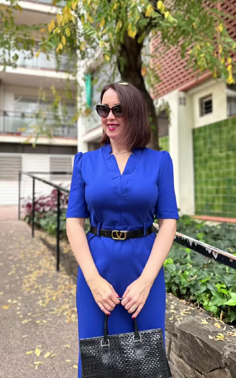 Outfit inspo azul royal elegante y moderno
