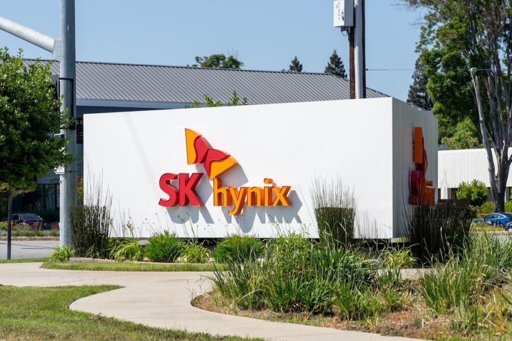 Nvidia supplier SK Hynix overtakes Samsung Electronics to become South ...