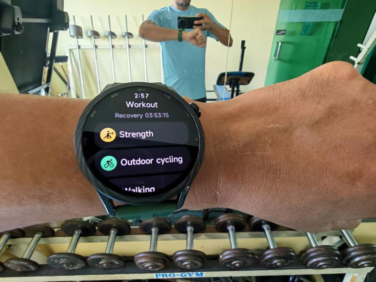 Review: Xiaomi Watch S5 is a good looking, adventure-ready smartwatch