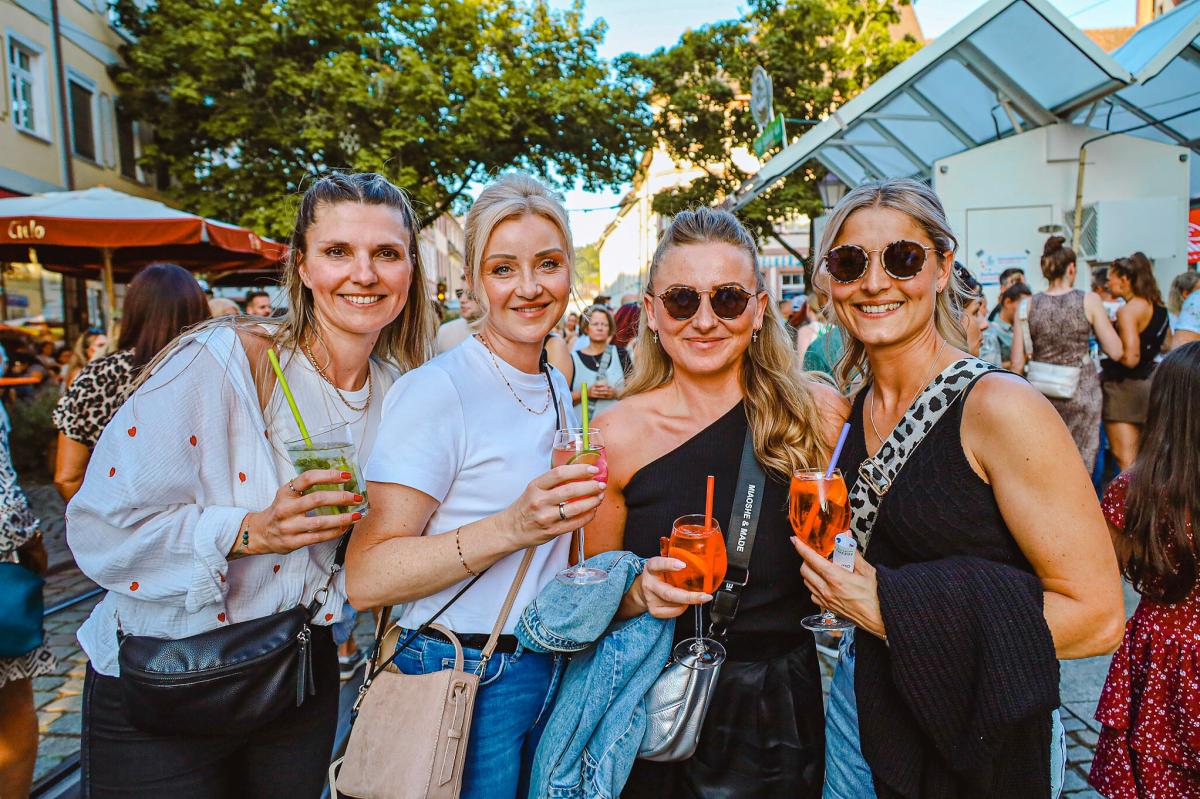 48 Jahre Feierlaune: Durlacher Altstadtfest lockt mit Vielfalt und ...