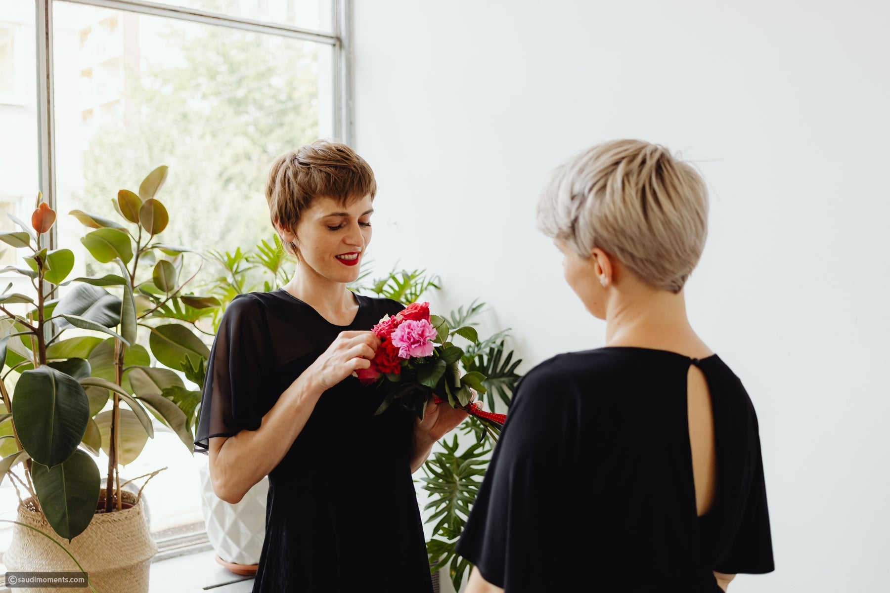 You'll see these short brown hairstyles everywhere