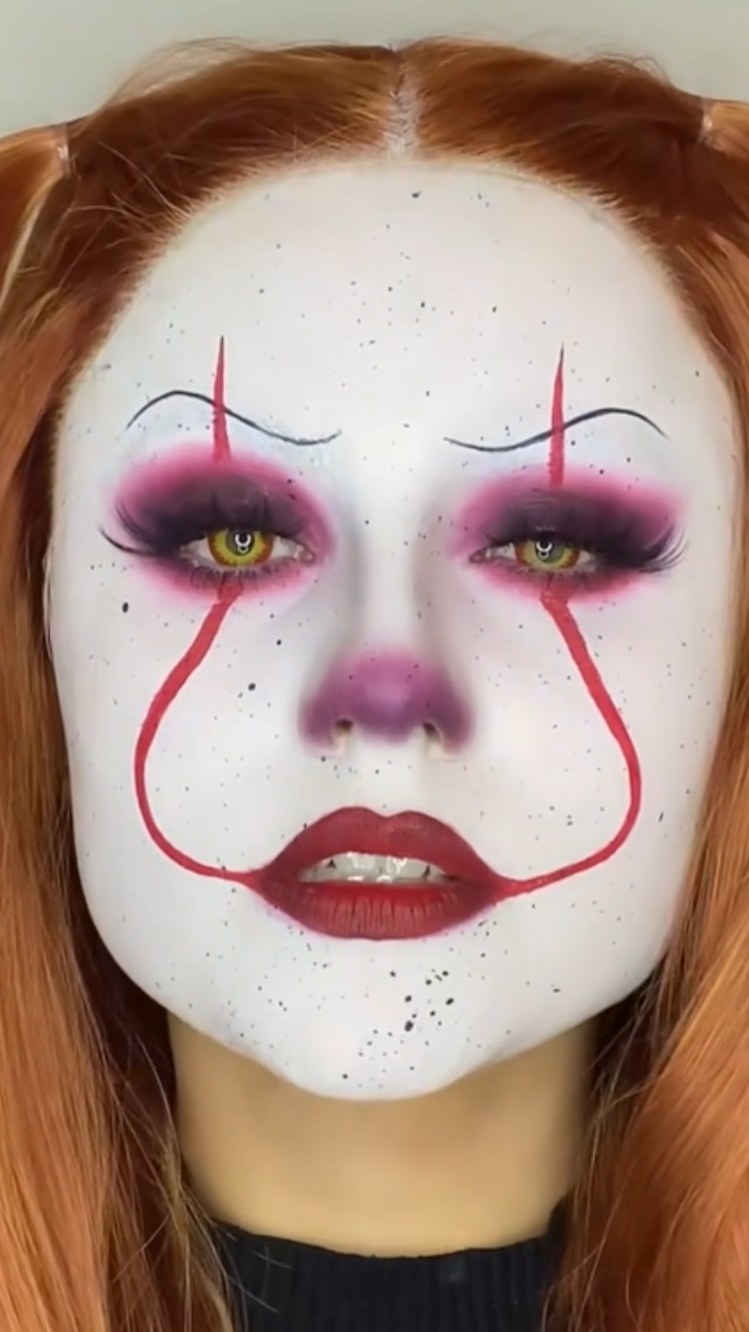 Creepy yet glam Pennywise look with signature lash design