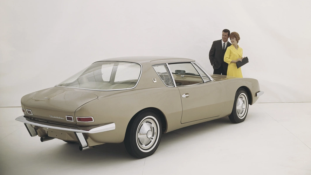 Studebaker Avanti: Innovation amid decline