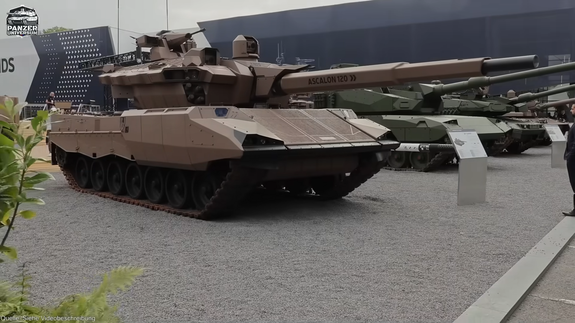 Schau, was passiert, wenn ein Leopard-2A8-Chassis eine französische 140 ...