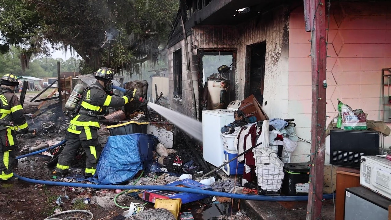Wimauma man hospitalized after being rescued from burning home: HCFR