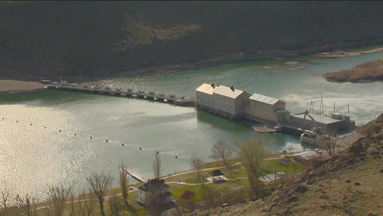 Search continues for missing teen in Snake River near Swan Falls Dam