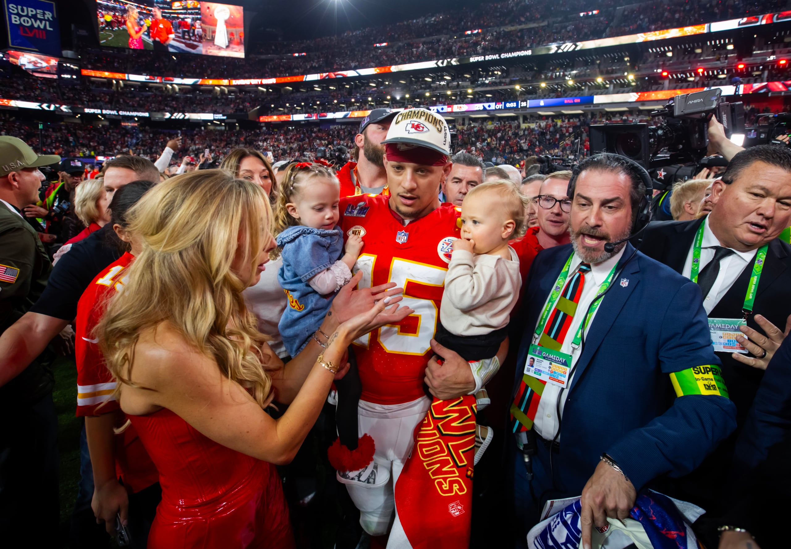 Patrick Mahomes enjoys Father’s Day tributes from Brittany and mom ...