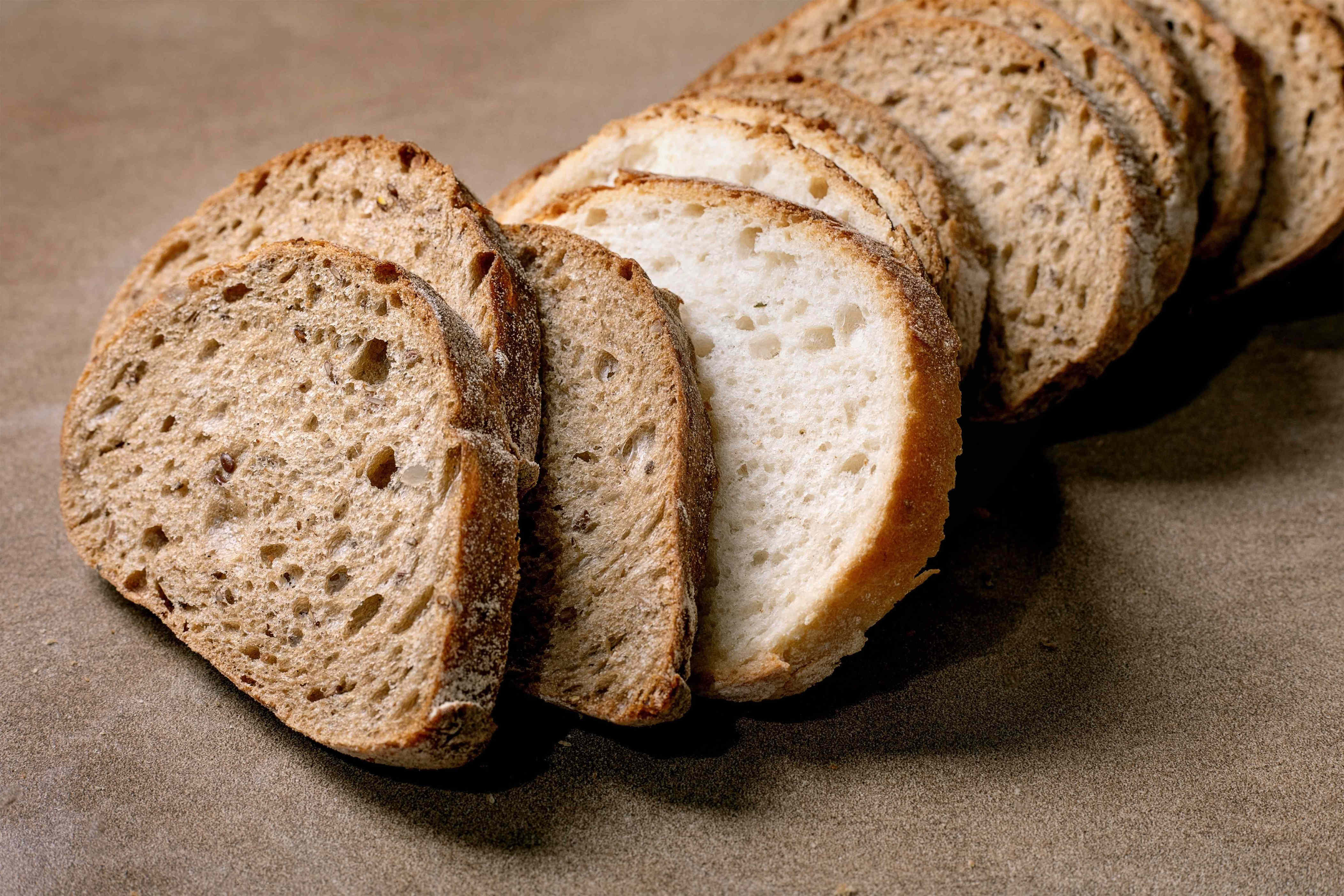 This clever organizer prevents gross, moldy bread loaves, and it’s ...