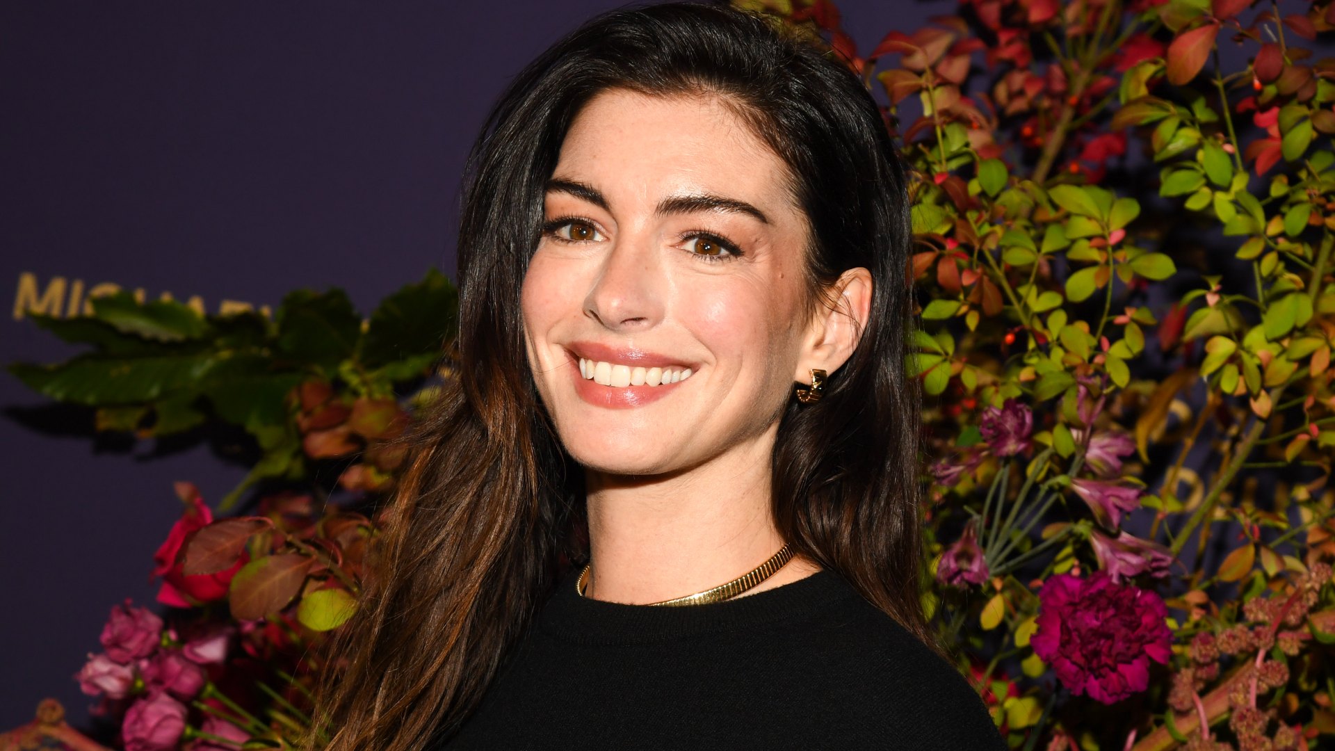 Anne Hathaway wears the cute pimple patches that erase zits 'overnight'