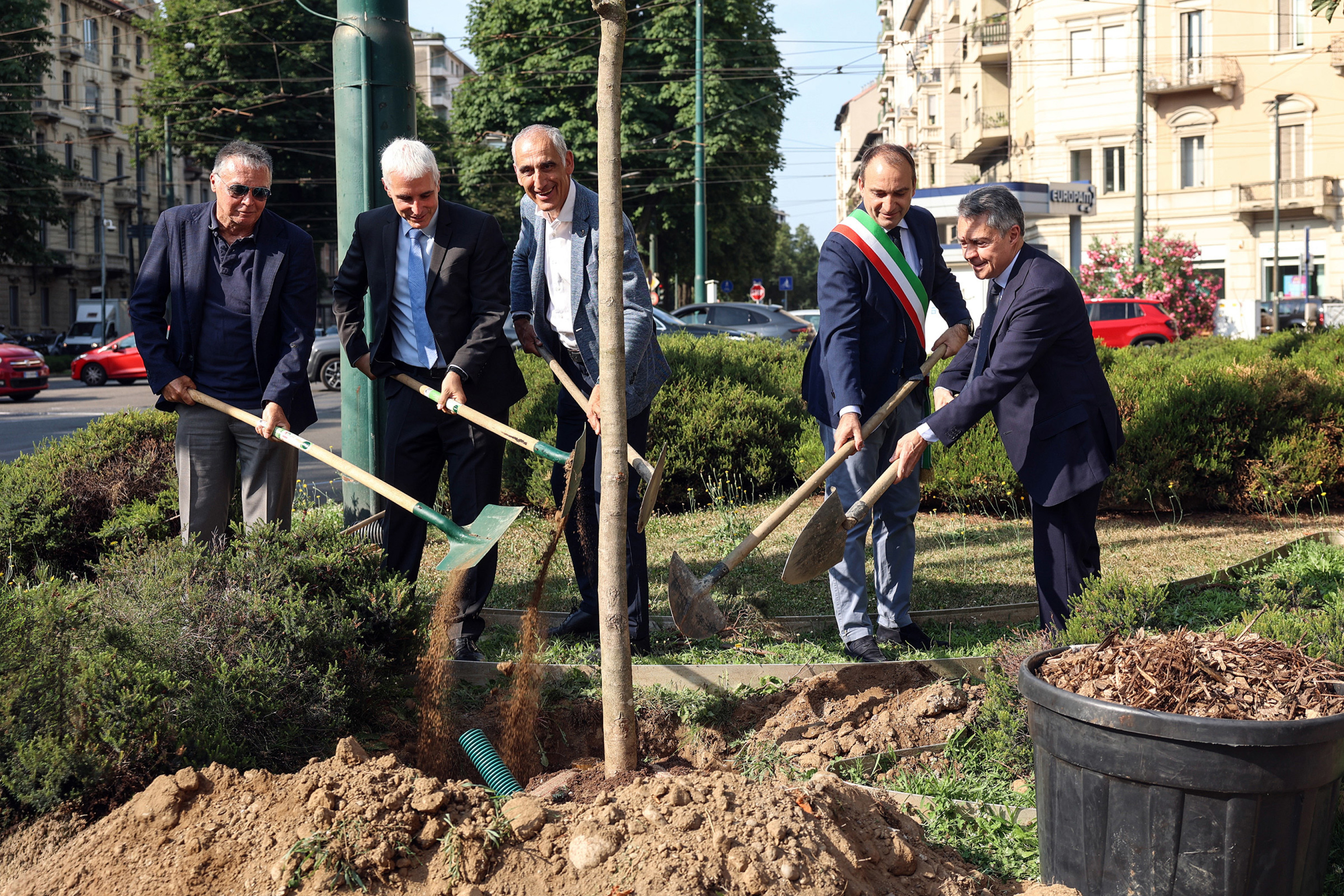 A Torino 2.800 nuovi alberi in tre anni