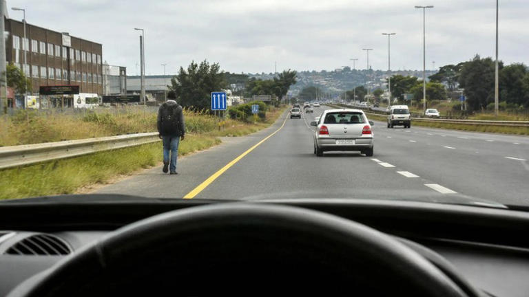 Hidden in plain sight: Study shows drivers miss obvious road dangers