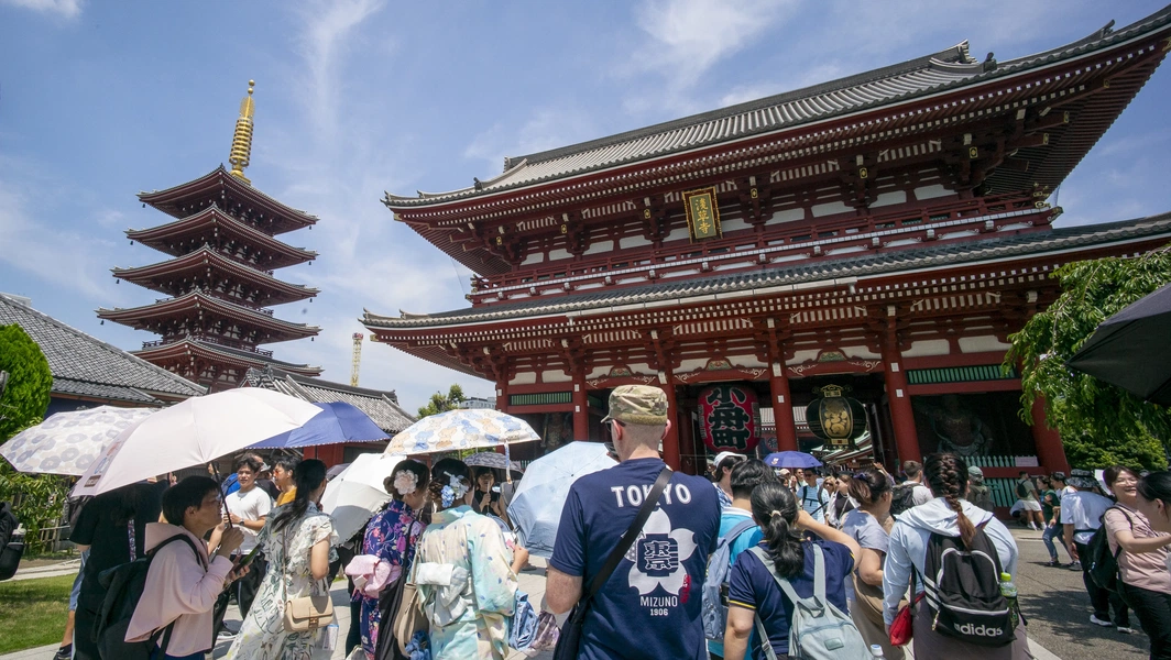 Travel and etiquette tips for visiting Japan