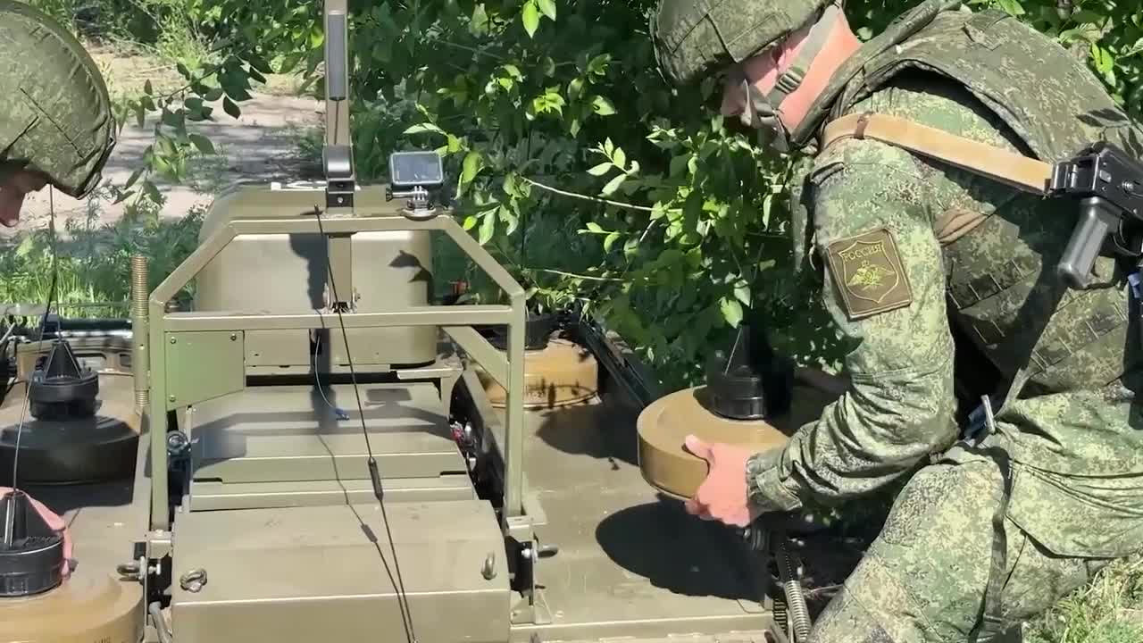 Russia claims unmanned robotic systems are deploying smoke screens for ...