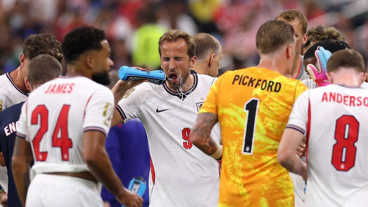 Constant stoppages make World Cup matches tougher: Scaloni on hydration ...