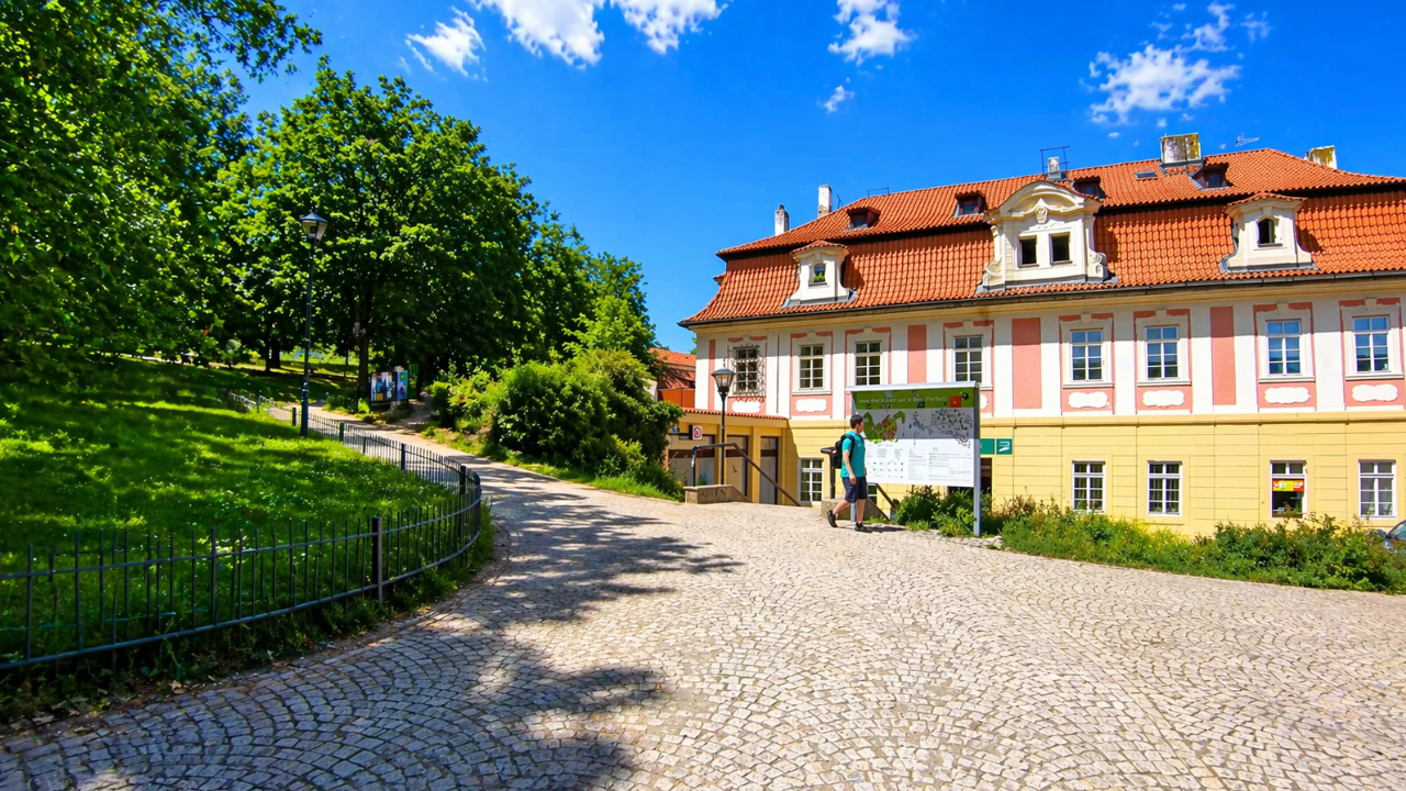 A peaceful walk through Prague’s beautiful Petrin Park (4K)