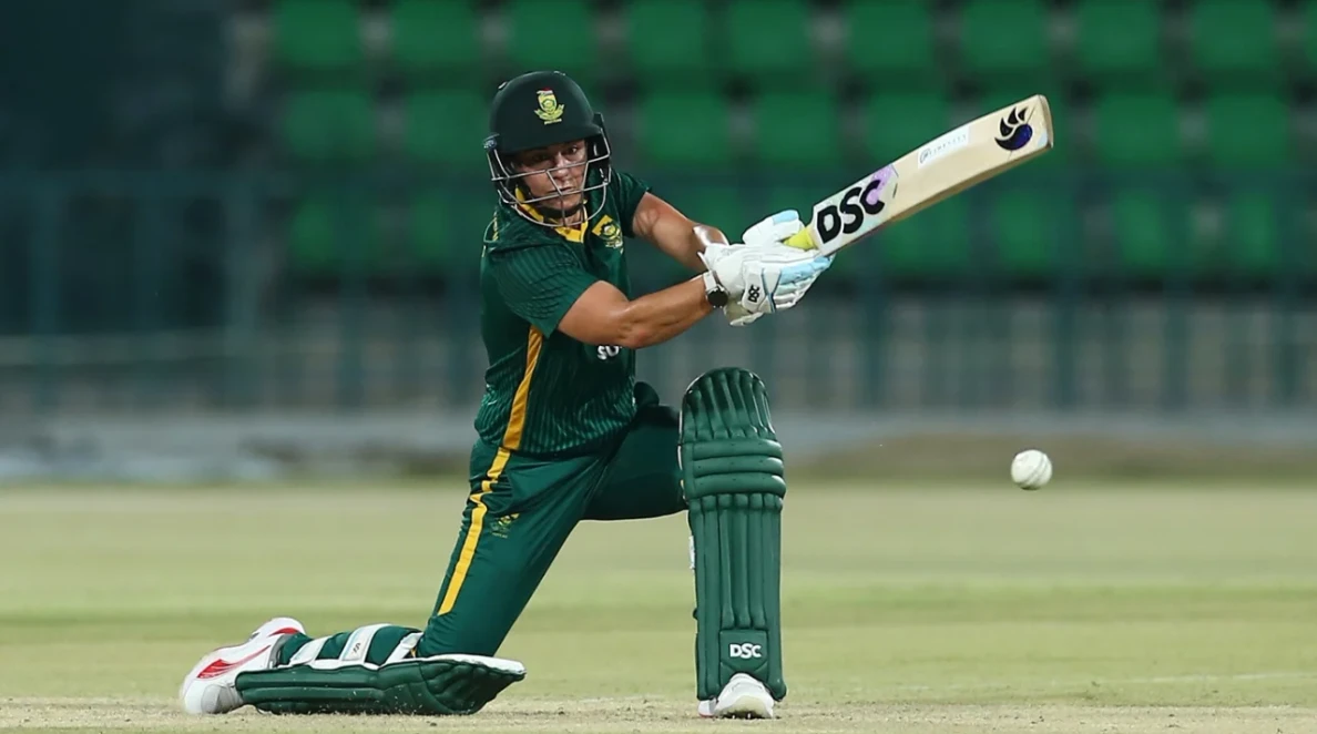 Marizanne Kapp stars with bat and ball as South Africa beat India in ...