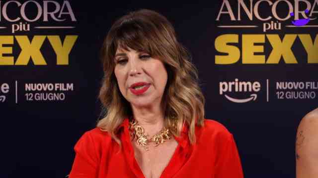 Cosa significa essere sexy? Lo abbiamo chiesto al cast di Ancora più sexy