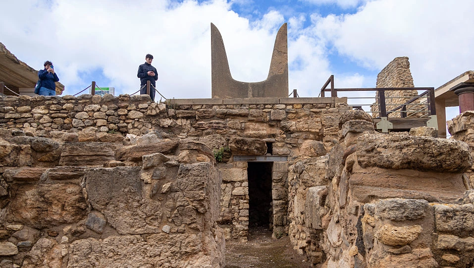 Crete shifts from 70s rockstar haven to family retreat