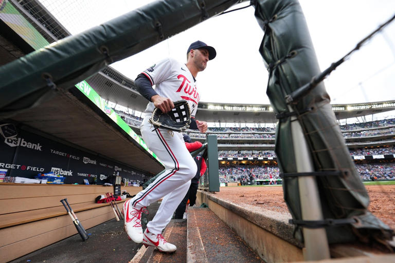Matt Wallner, with 10 homers in 17 games, finding solution for swing in ...
