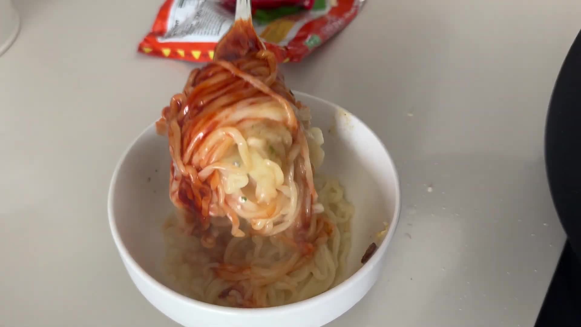 Trying all the new buldak ramen flavors and reacting to each one