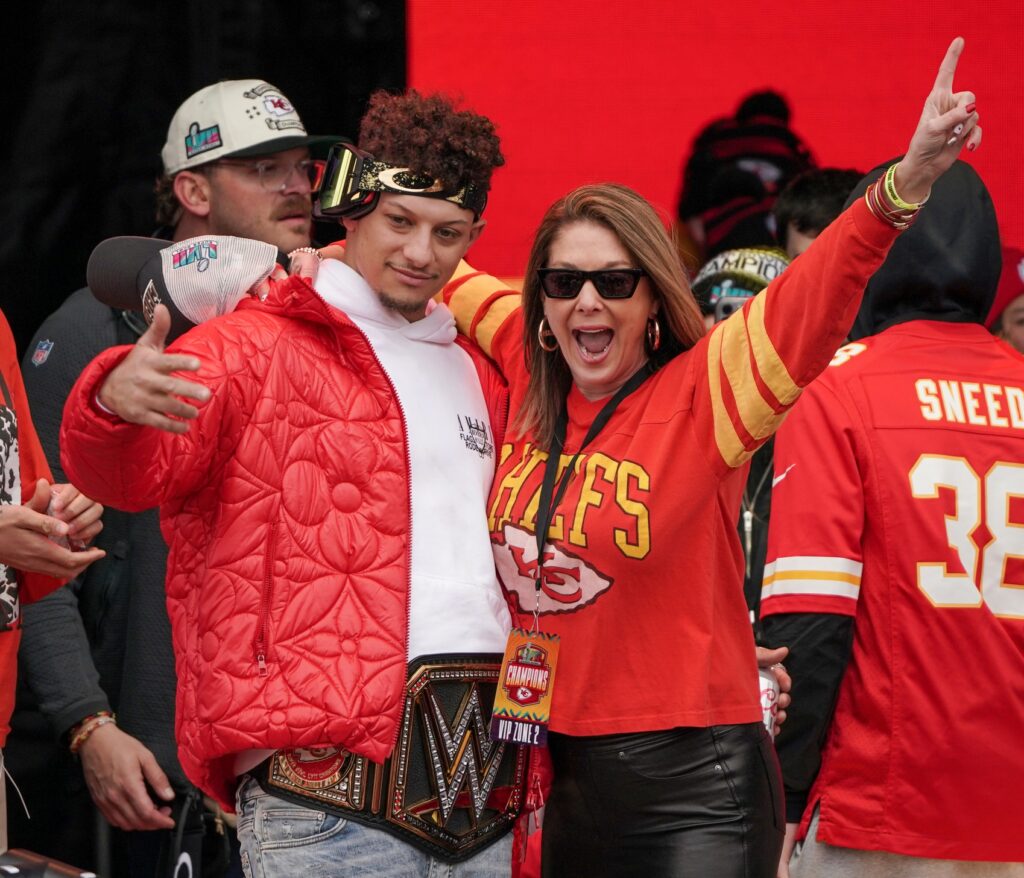 Mom Randi shares emotional Father’s Day message for Patrick Mahomes