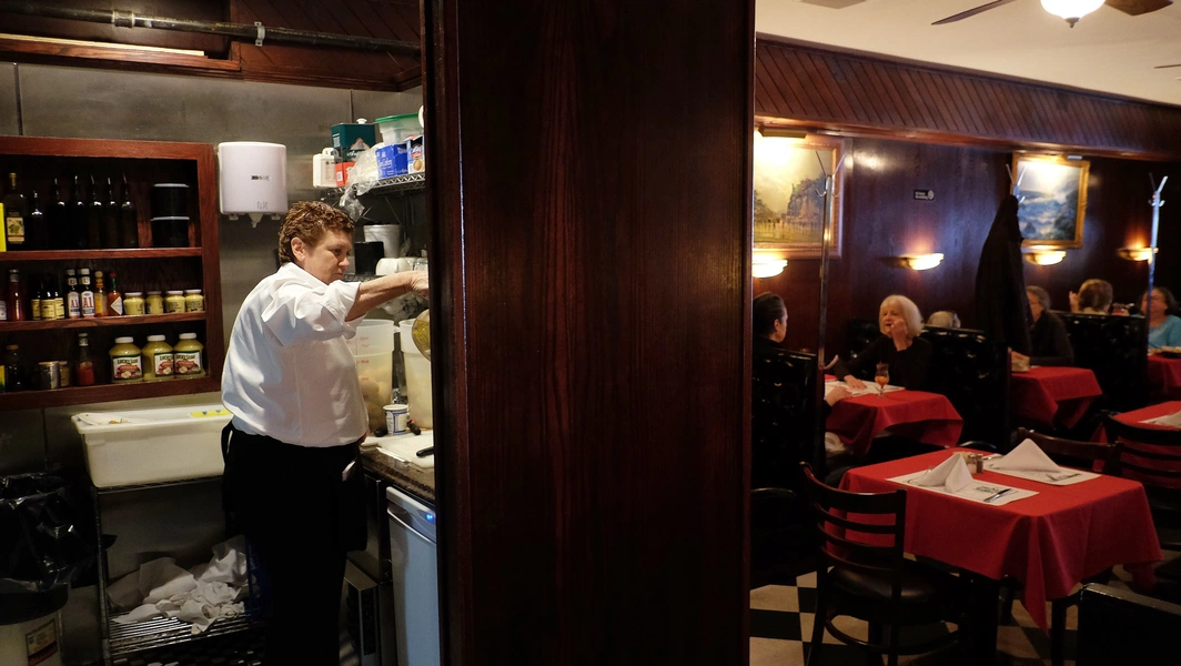 Donohue’s steak house closes after 76 years