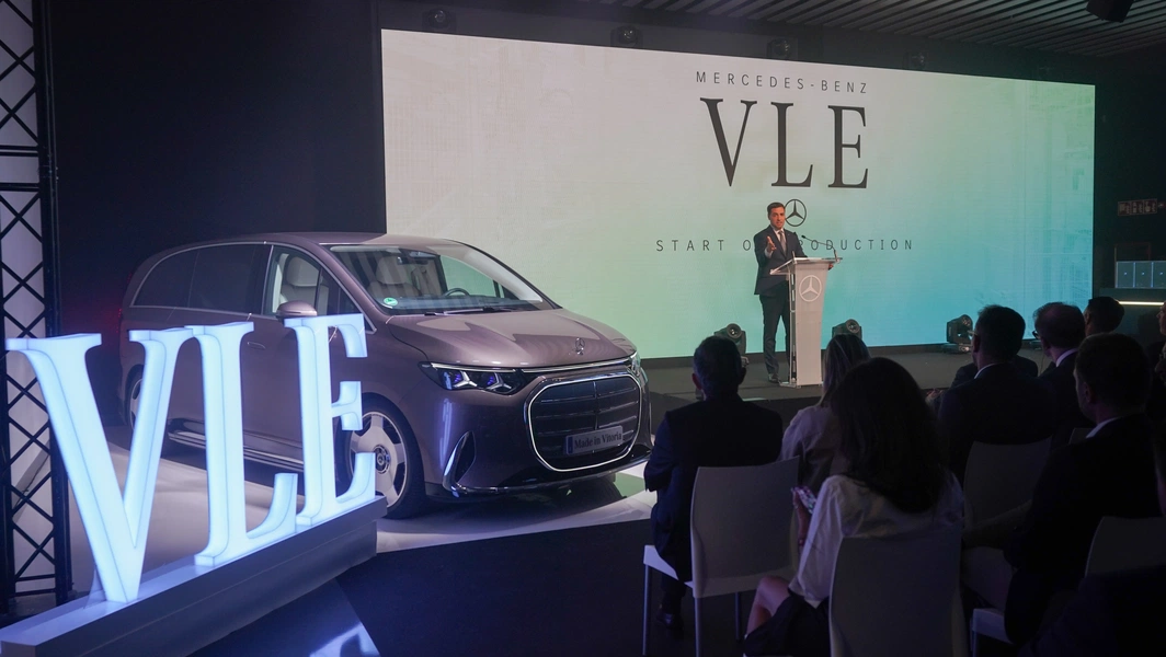 Mercedes-Benz VLE: Luxury electric van unveiled