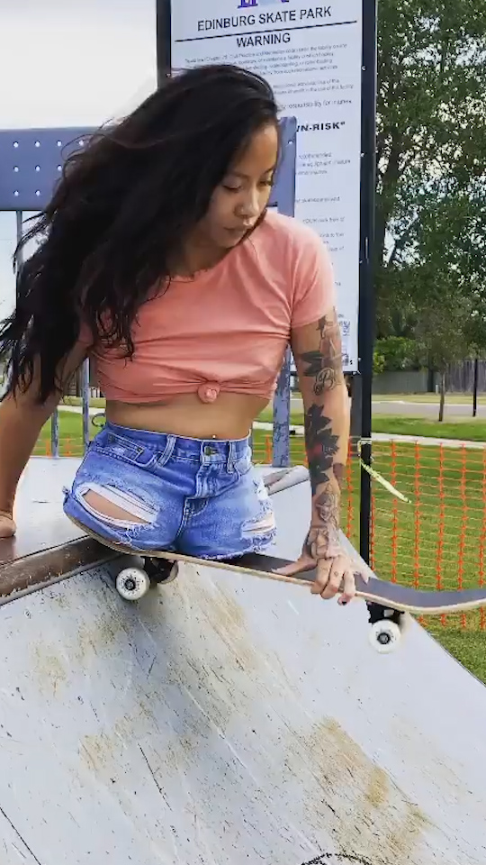 Having no legs isn't stopping her!