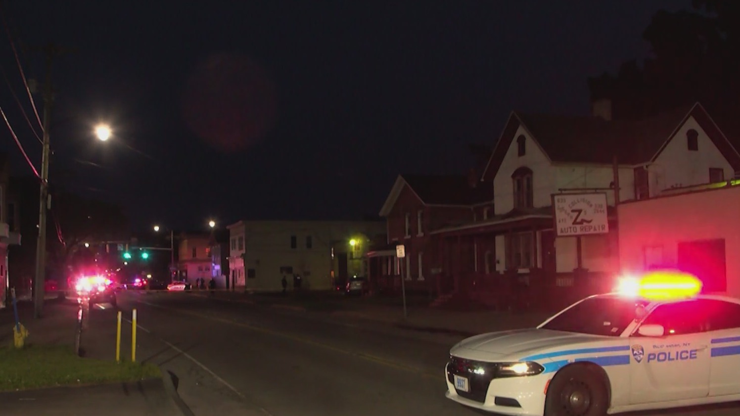 Man stabbed near Joseph-Clifford Ave. intersection